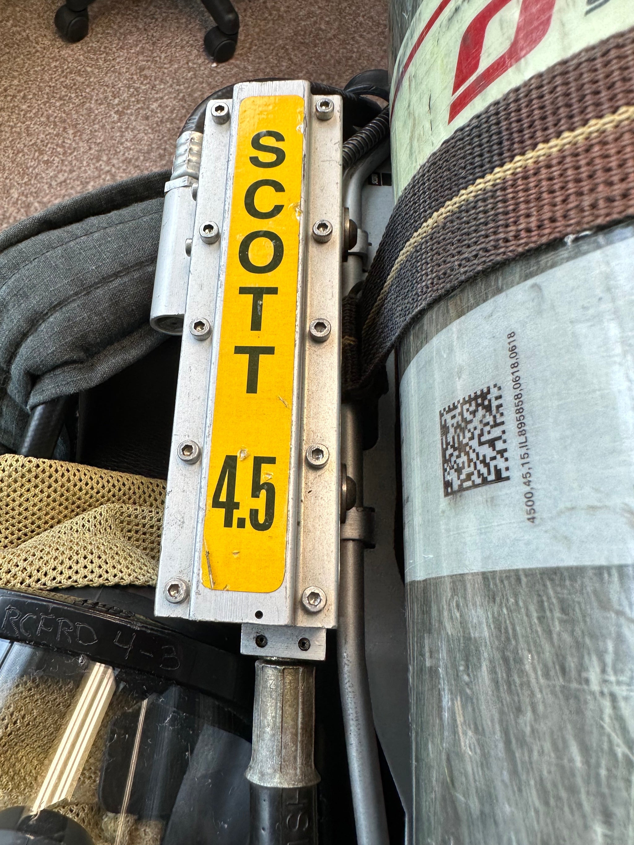 Self Contained Breathing Apparatus | SCBA Rental | DELTA FIRST SAFETY ...